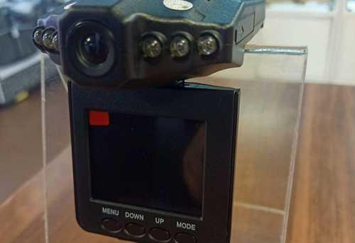 Видеорегистратор D128 (1280х720HD, 2,4",120)