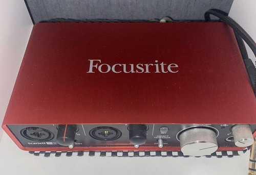 Focusrite scarlett 2i2 звуковая карта