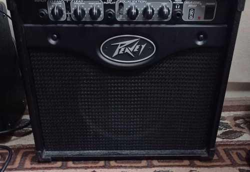 Гитарный комбоусилитель Peavey rage 158