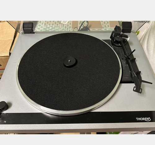 Виниловый проигрыватель Thorens TD 190