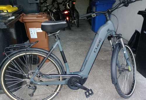 Электровелосипед E-bike Cube Touring one 625w 2021