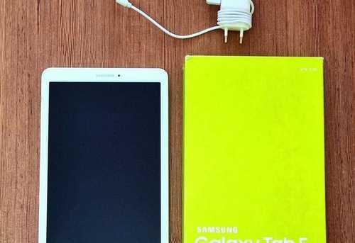 Планшет Samsung Galaxy Tab E SM-T561 8gb