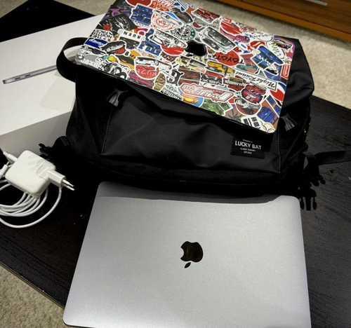 Macbook air 13 2020 m1