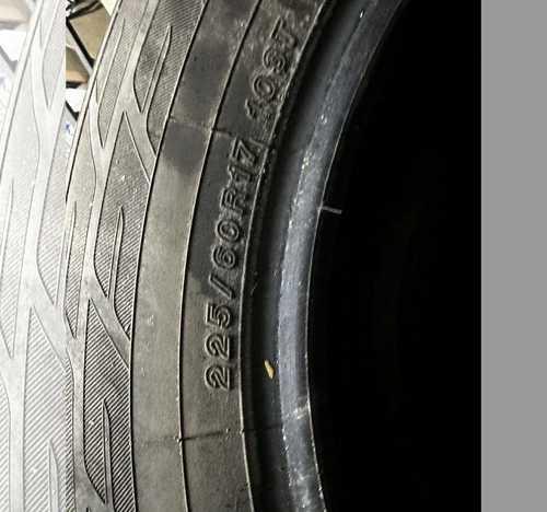 Yokohama Ice Guard IG10 225/60 R17 103T
