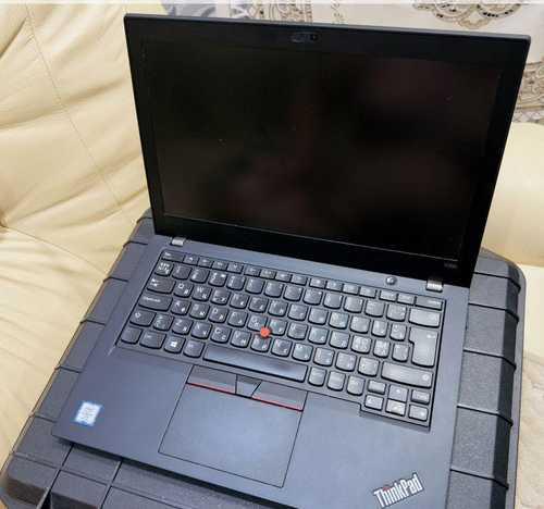 Thinkpad X280