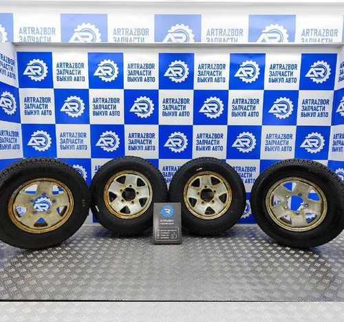 Комплект колёс Toyota R14 5x139.7