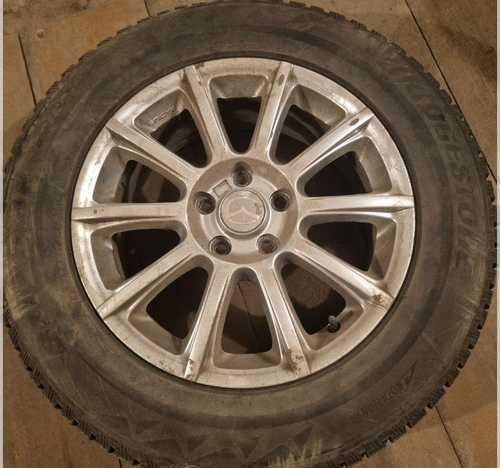 Bridgestone Blizzak Ice 225/65 R17 30E