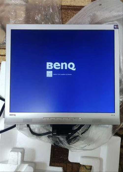 Монитор Benq FP72E 17" с динамиками