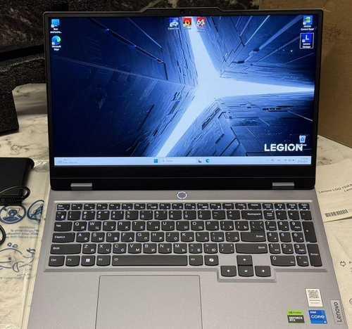 New Lenovo I5-12450HX/RTX 4050/DDR5/512GB SSD