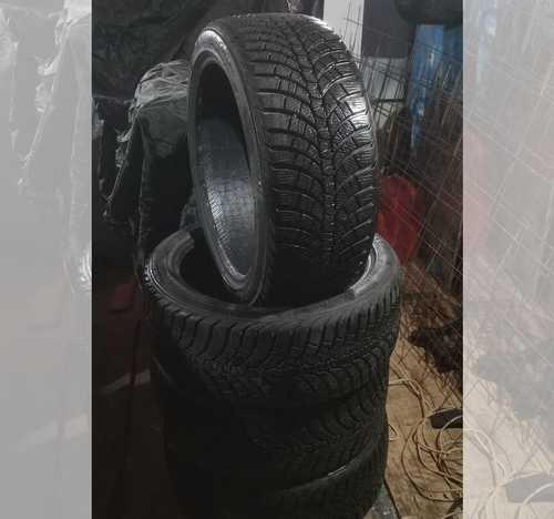 Kumho WinterCraft WP71 235/40 R18 95W