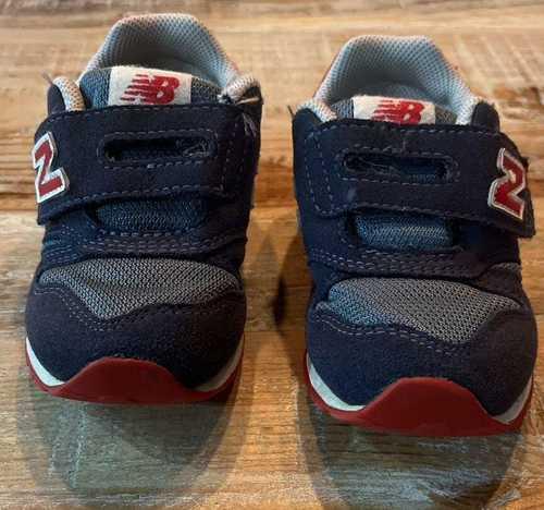 Кроссовки детские new balance