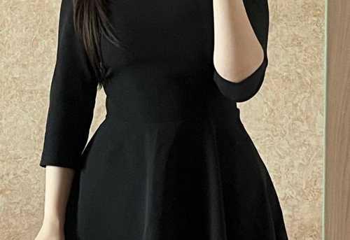 Черное платье под фартук