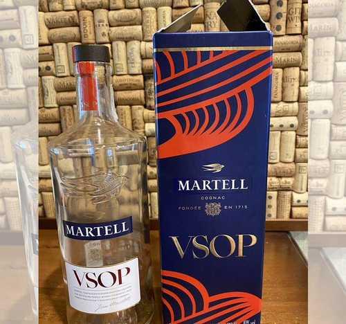 Пустая бутылка Cognac Martell vsop