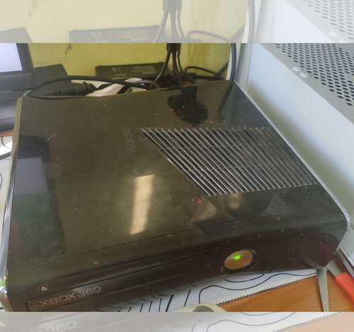 Старый Xbox 360 S