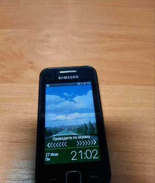 Смартфон Samsung Wave 525 GT-S5250