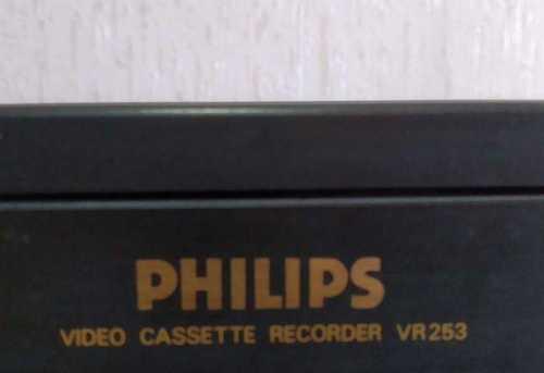 Видеомагнитофон пишущий philips