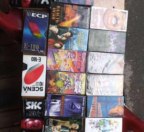 Видеокассеты VHS с записями и новые Panasonic