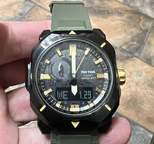 Наручные часы Casio pro trek 6900