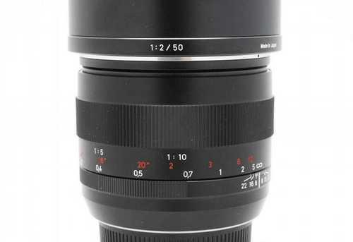 Zeiss 50mm f/2 T* Makro-Planar ZE (Canon EF)