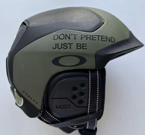 Горнолыжный шлем Oakley Mod5