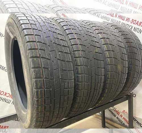 Yokohama Ice Guard IG30 215/60 R17 93N