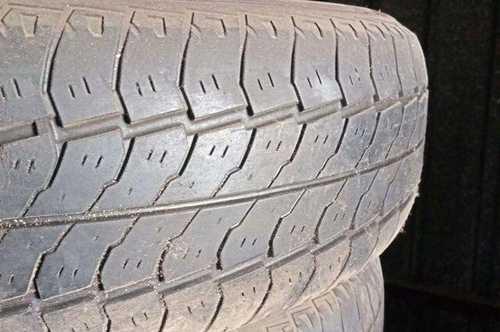 Toyo 215/70 R16