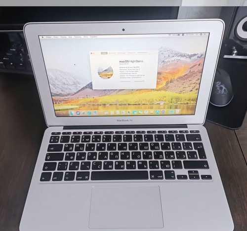 Apple macbook Air 11 2011