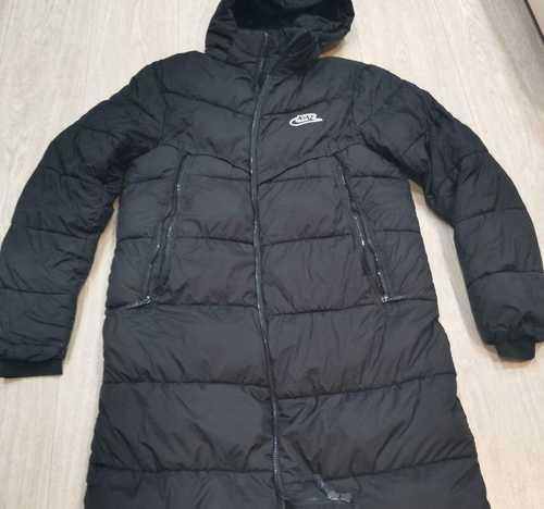 Пуховик nike windrunner