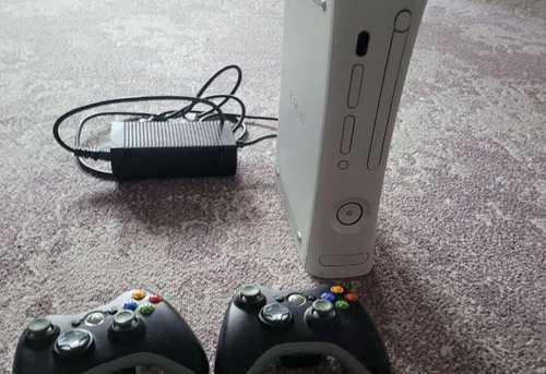 Xbox 360 прошитый +коробок с играми