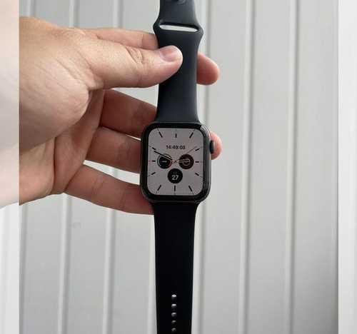 Apple watch series 5 44mm