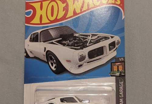 Модель Hot Wheels 1970 Pontiac Firebird