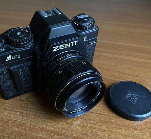 Фотоаппарат zenit auto и объектив helios 44k-4