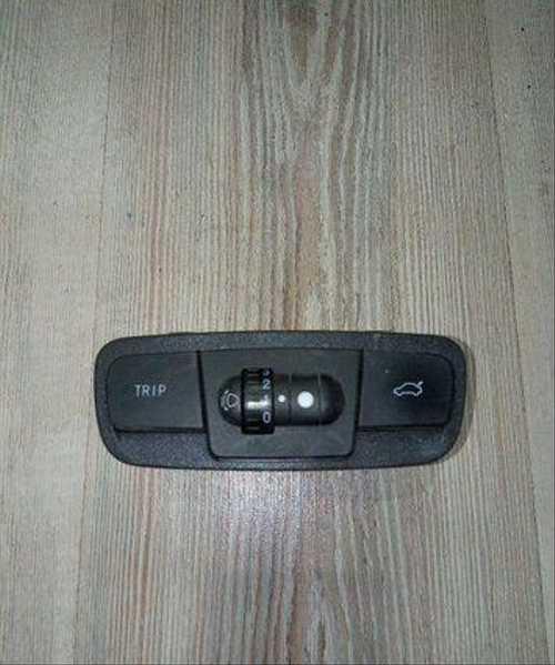 Кнопка корректировки фар Geely emgrand X7