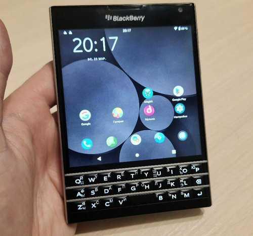 BlackBerry Passport, 3/32 ГБ