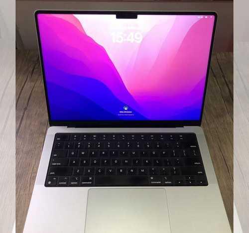 Macbook pro 14 m1pro 16/512GB