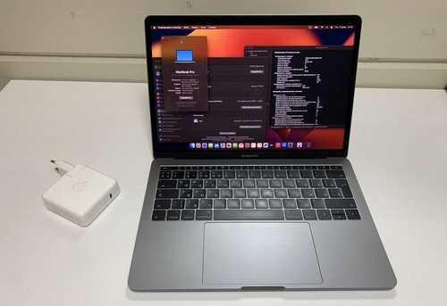 Отличный MacBook Pro 13 (2017/2018) 256 SSD