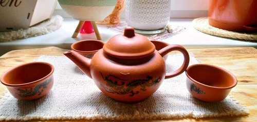 Декоративный чайник с пиалами