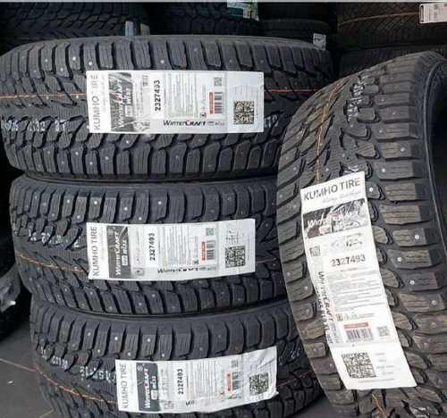 Kumho WinterCraft Ice Wi32 235/55 R18 104T