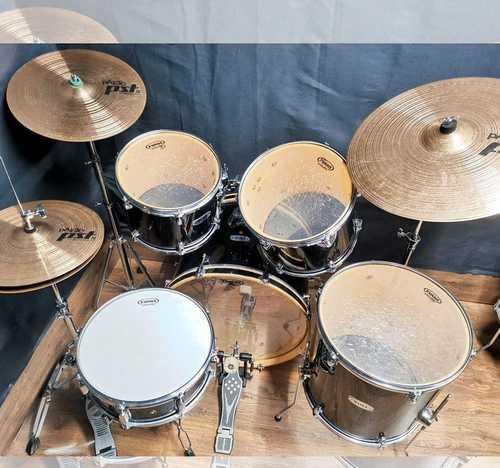 Барабанная установка Mapex series M Birch