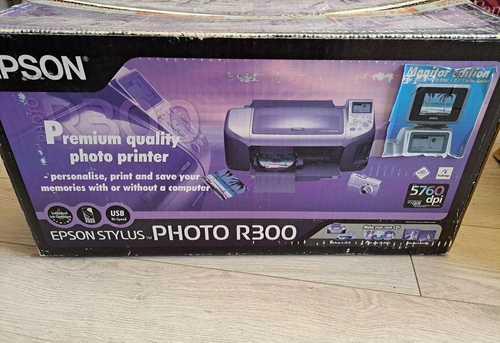 Принтер Epson Stylus photo R300 для цветной печати