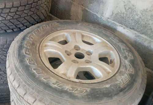 Колёса 235х75 R15 Bridgestone на Шевроле Блейзер