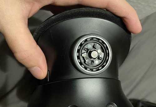 Шлем и контроллеры HTC Vive