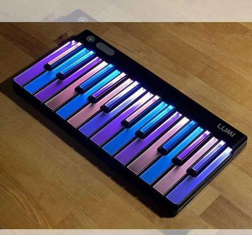 Roli Lumi Keys Беспроводная midi клавиатура  чехол