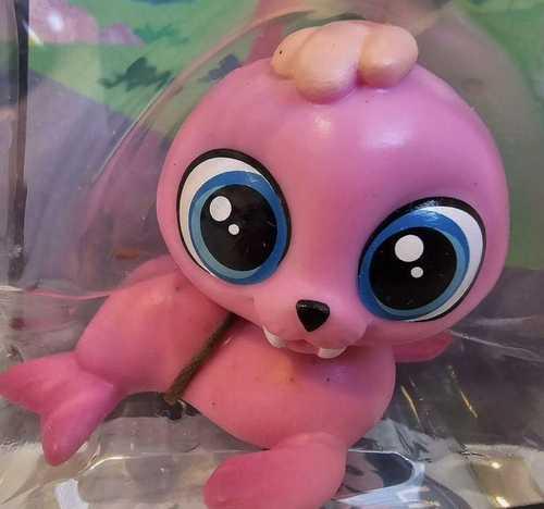 Littlest pet shop