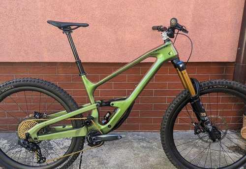 Топовый карбоновый enduro Cannondlae Jekyll 1 2024