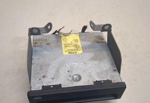 Проигрыватель CD/DVD Honda Accord 7, 2004