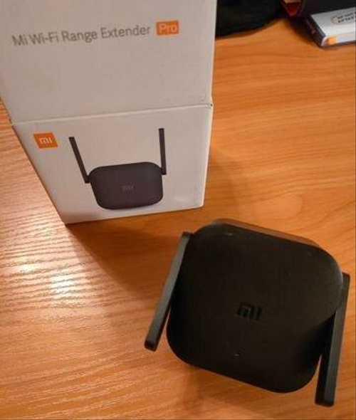 Репитер Xiaomi Mi WiFi Range Extender Pro