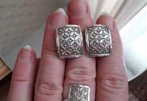 Винтажный серебрянный комплект серьги и кольцо