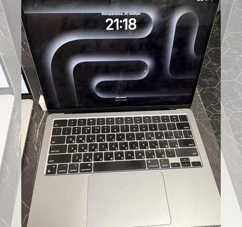Macbooc air m2