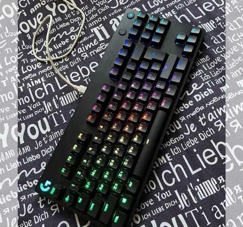 Игровая клавиатура Logitech G Pro